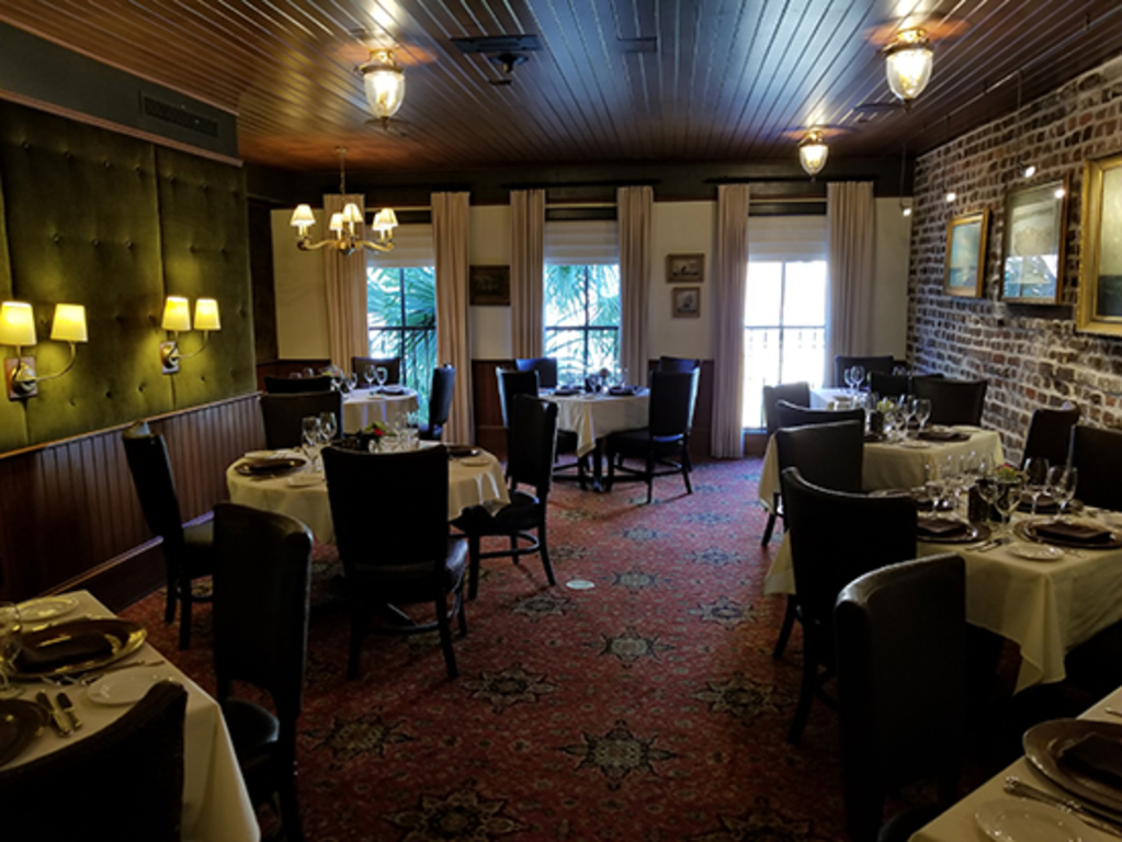 Halls Chophouse